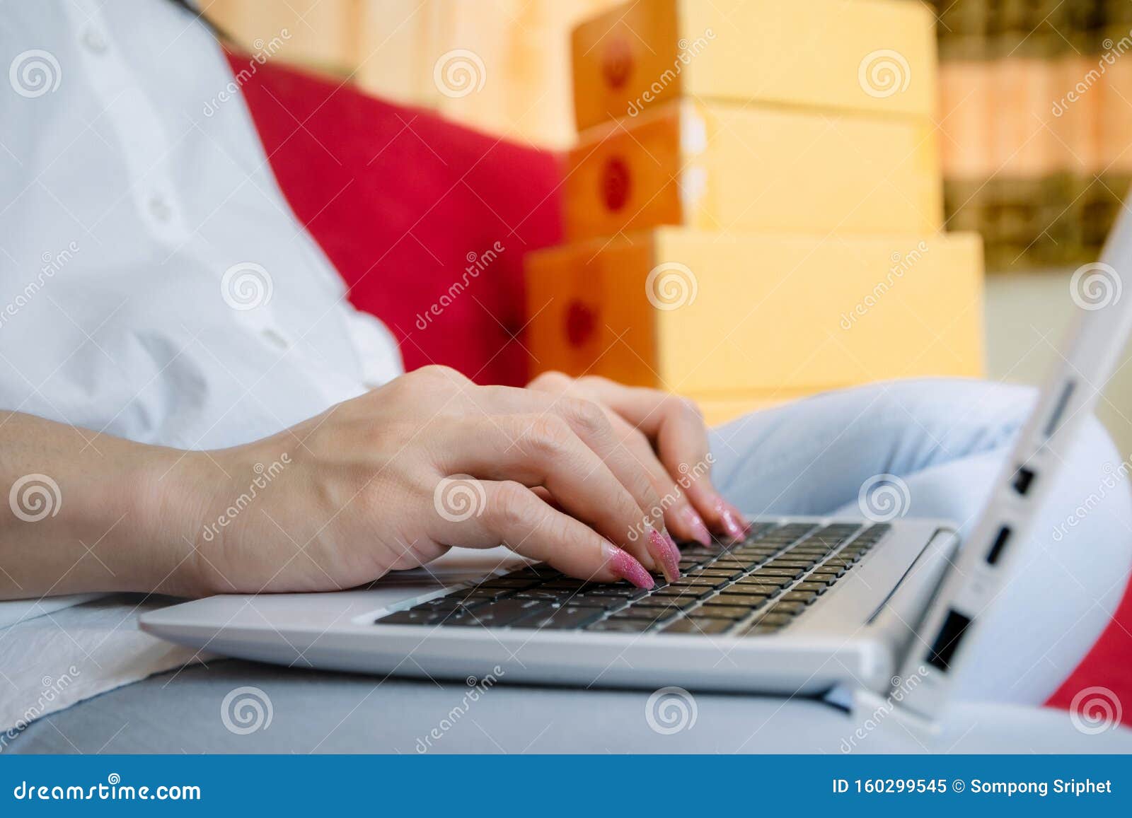 Online Sales Technology Computer E-commerce Business Internet Globa ...