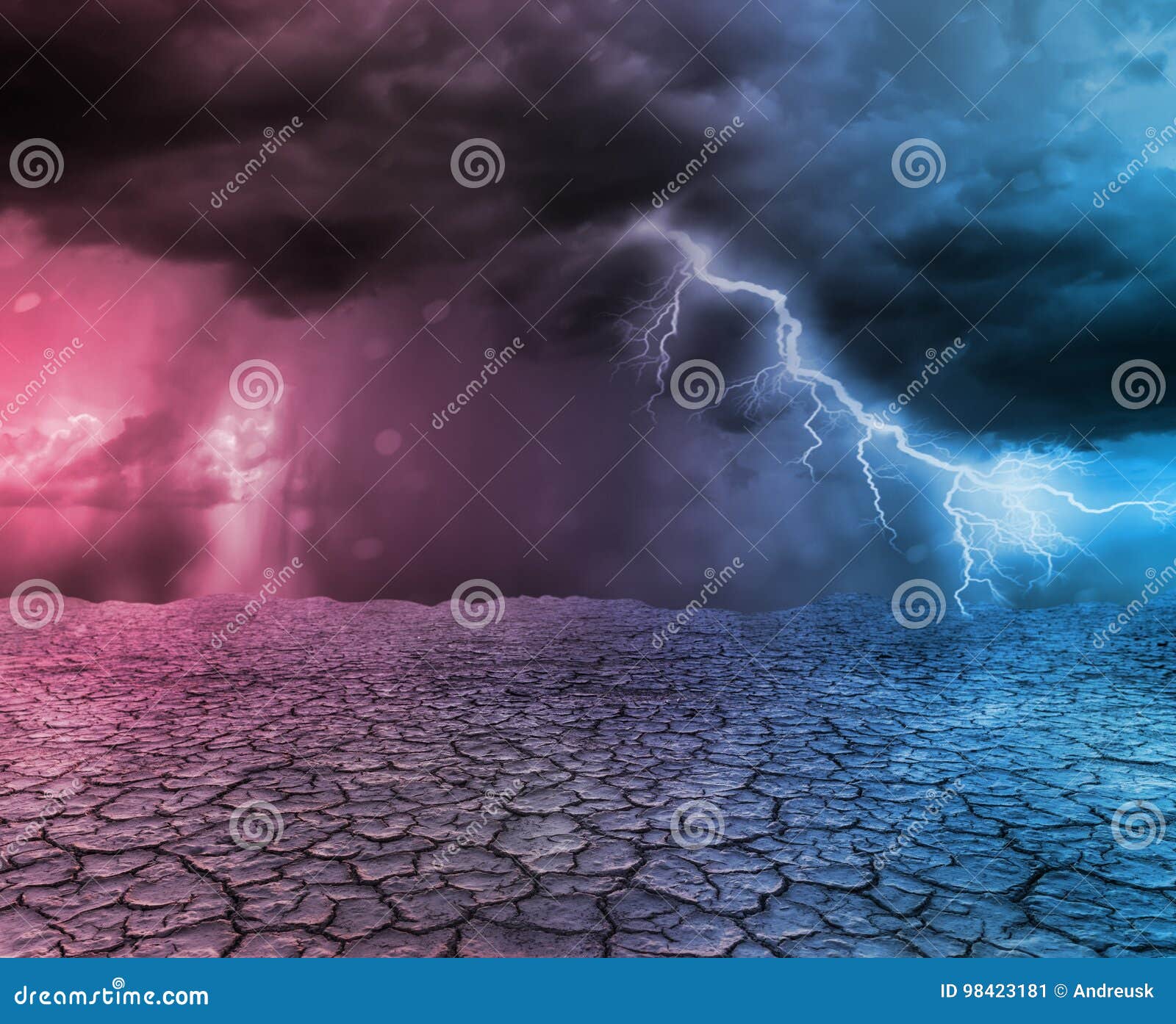 Onweer En Donder in Woestijn Stock Afbeelding - Image of donder ...