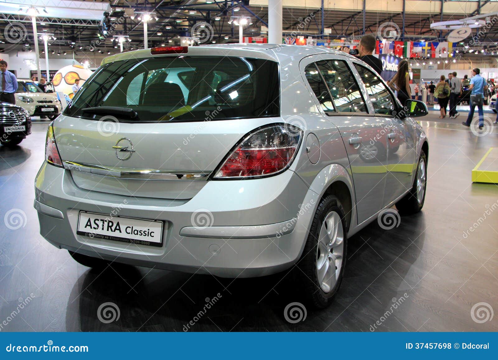 Opel Astra Classic editorial stock photo. Image of conceptcar - 37457698