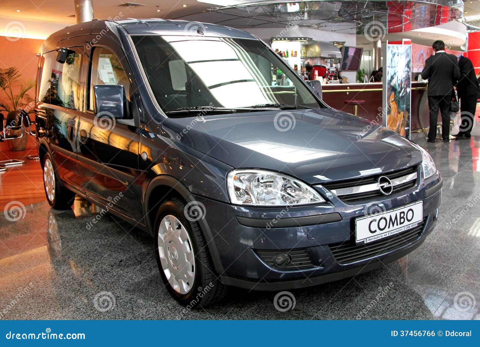 Opel Combo editorial photo. Image of automotiveshow, design - 37456766
