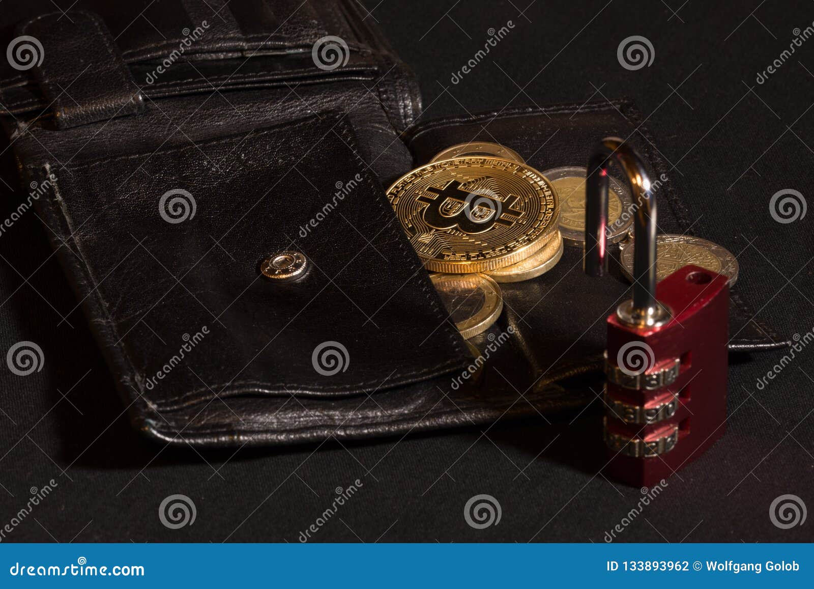 Open bitcoin wallet stock photo. Image of fork, decentralized - 133893962 Open bitcoin wallet stock photo. Image of fork, decentralized - 133893962