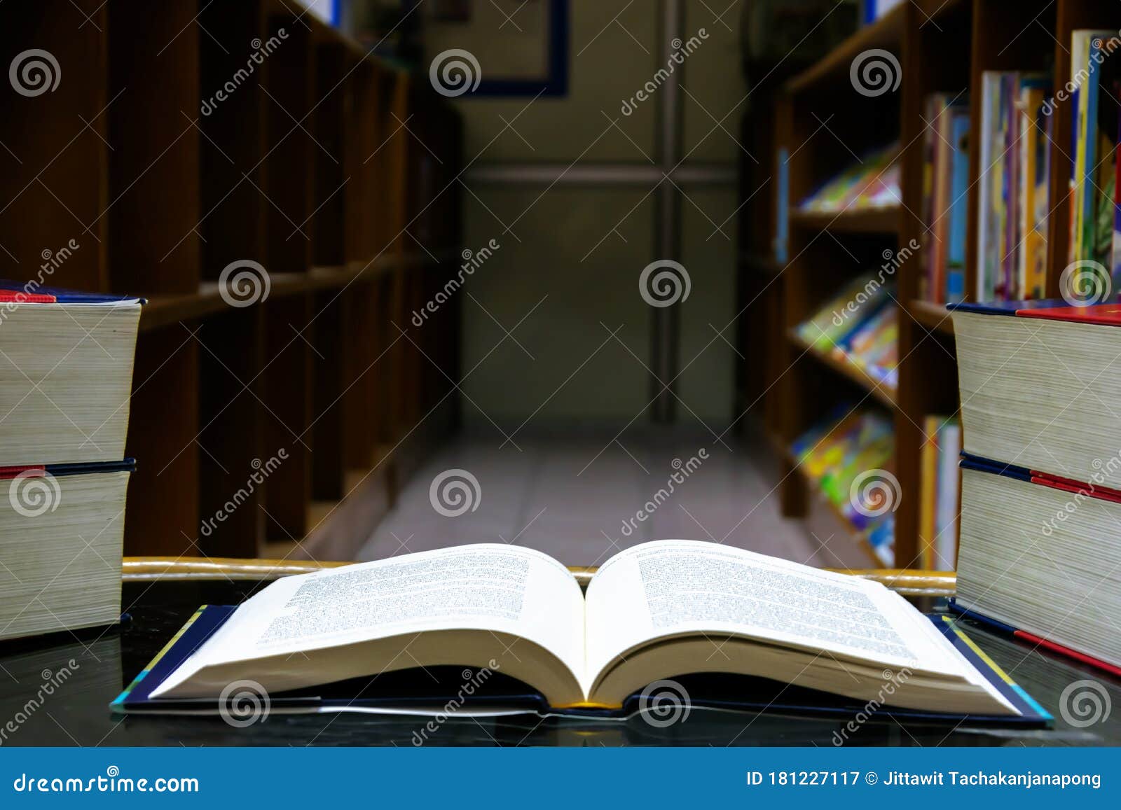 Never Ending Table Stock Photos - Free & Royalty-Free Stock Photos from ...