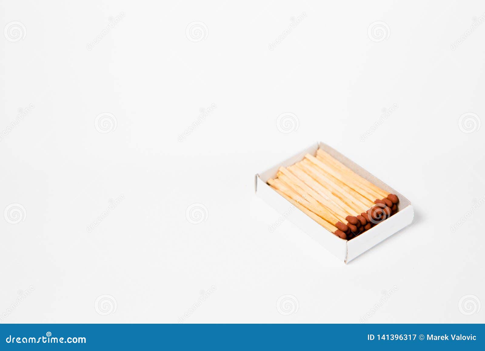 Open box of wooden matches stock image. Image of pyromania - 141396317