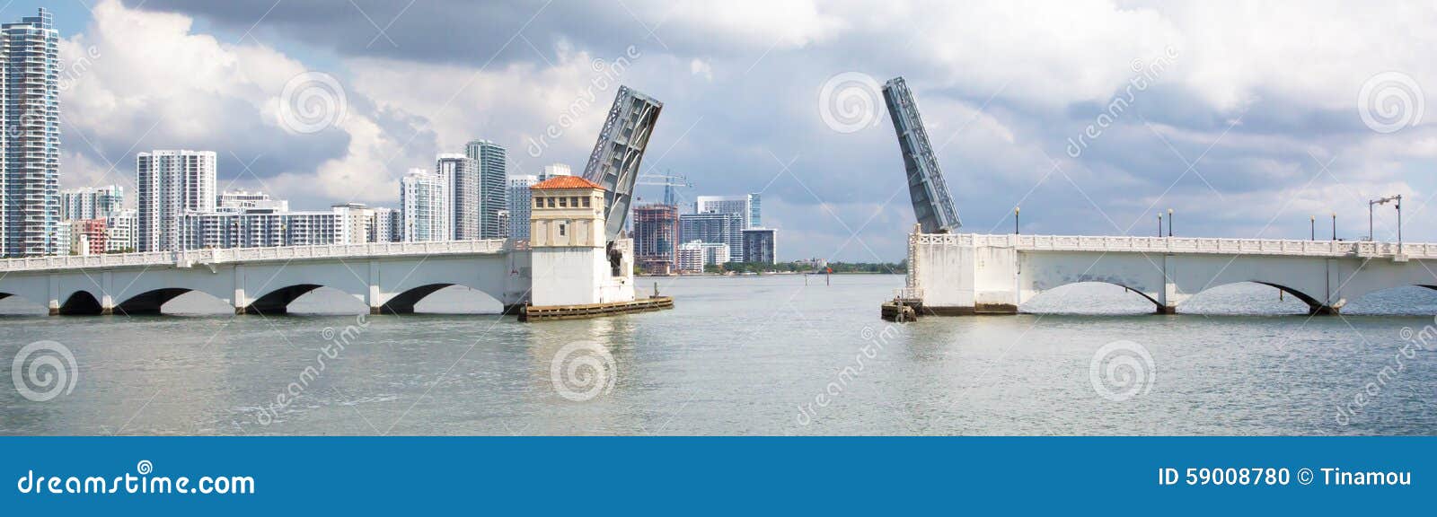 Open bridge in Miami stock photo. Image of florida, beach - 59008780