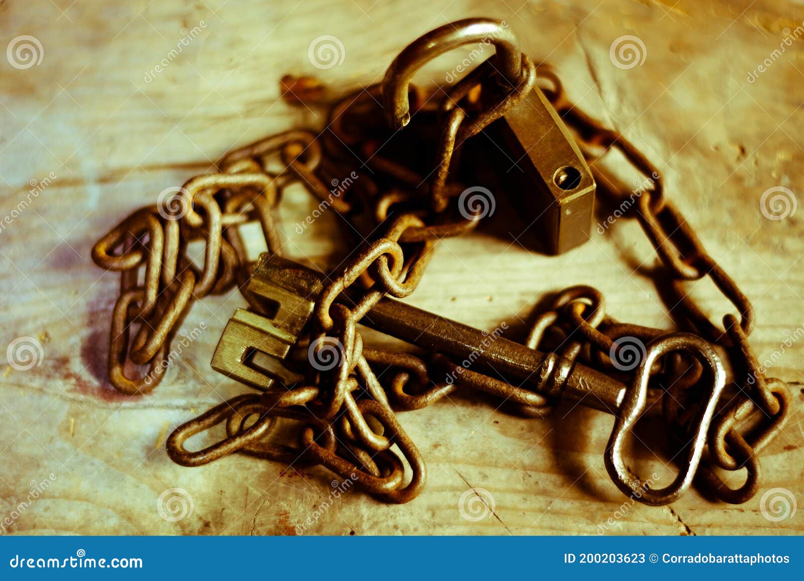 The open chain of freedom stock image. Image of lockdown - 200203623