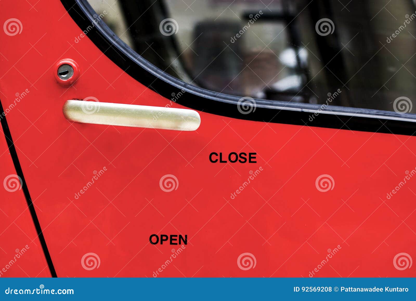 â€œopen and Closeâ€ Wrote Font on Door Stock Photo - Image of color ...