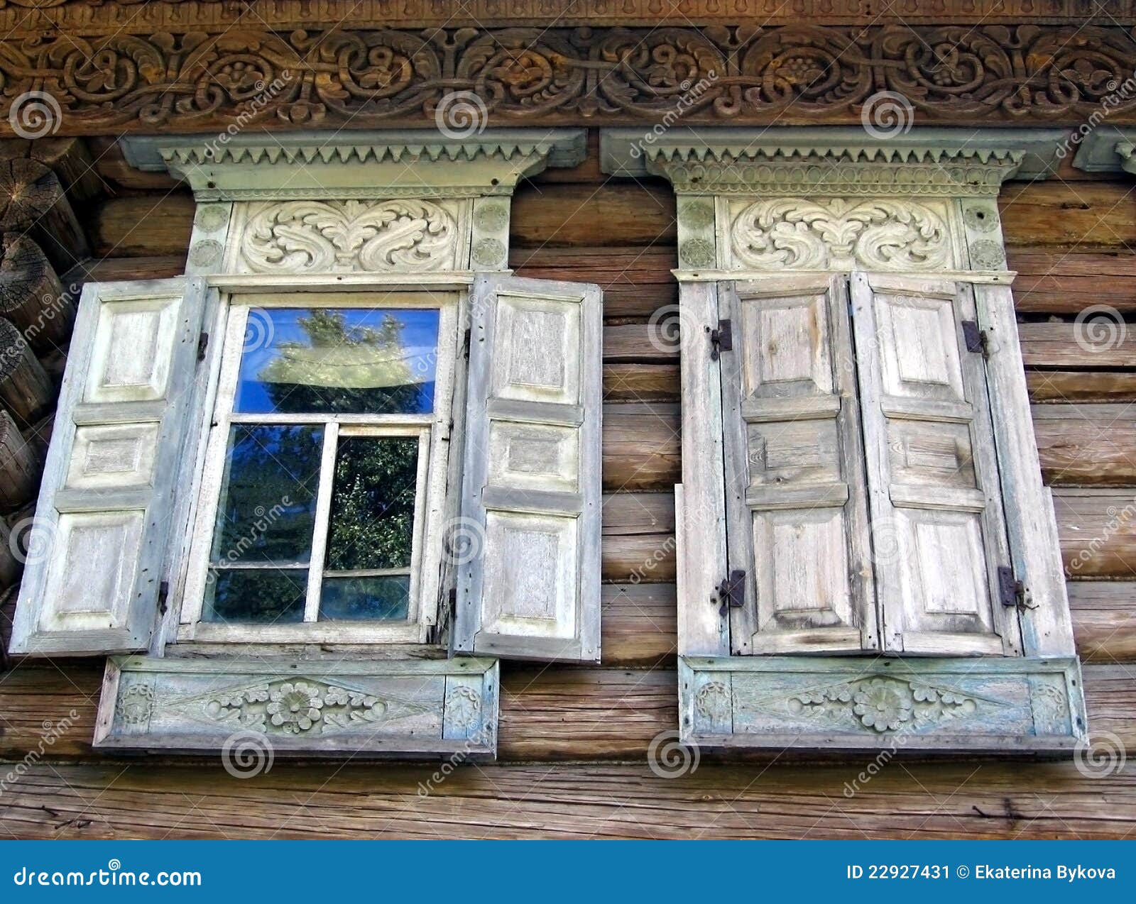 102 Open Closed Windows Old Country House Photos - Free & Royalty-Free ...