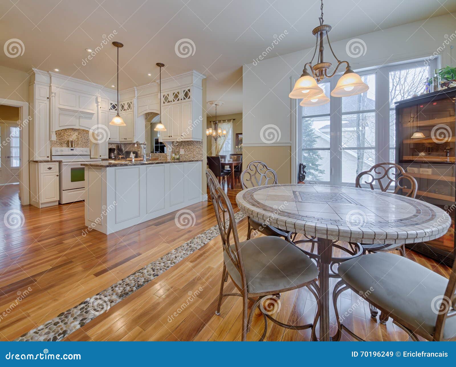 Open Concept Contemporary Kitchen in Luxury Home Stock Image - Image of ...