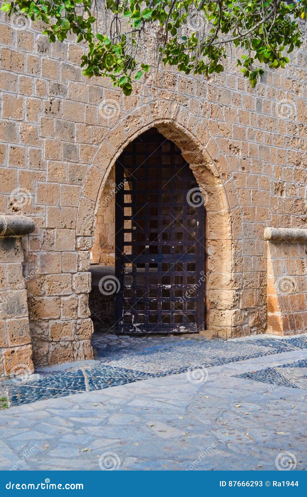 Open the Door To the Old Castle. Stock Image - Image of entrance ...