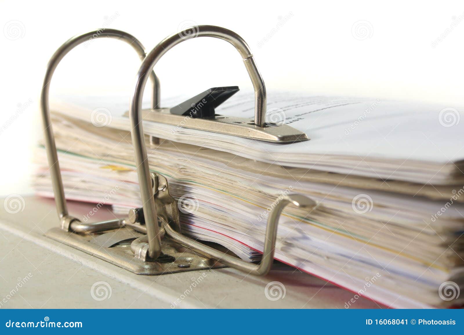 Open dossieromslagen stock afbeelding. Image of archieven - 16068041