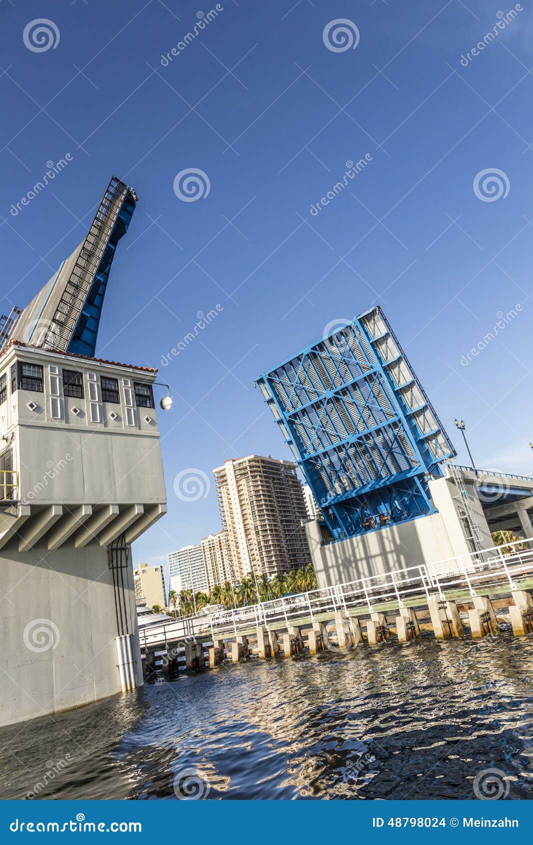Open Drawbridge in Fort Lauderdale Stock Photo - Image of apartment ...