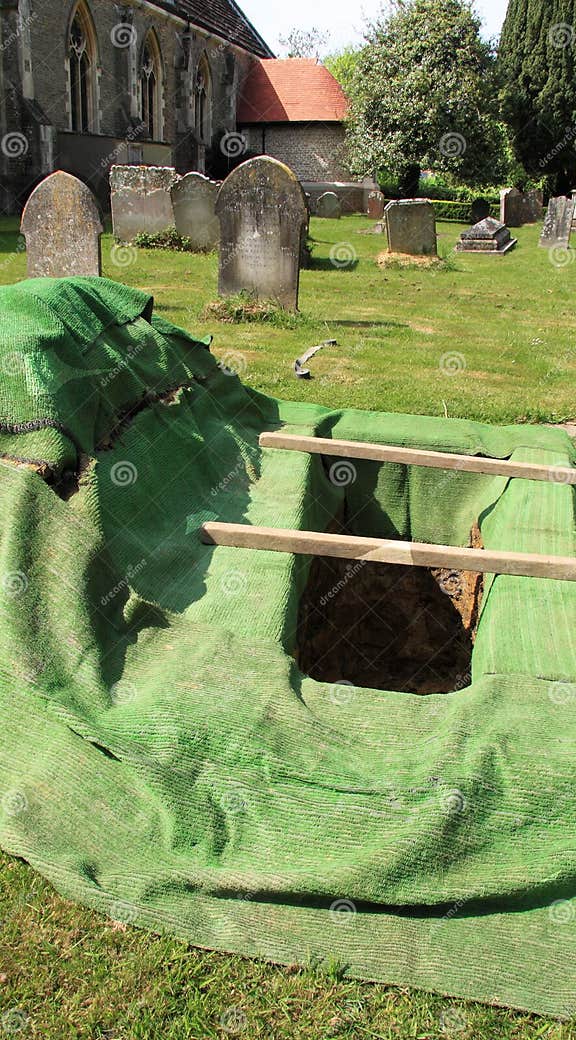 Open empty grave stock photo. Image of earth, traditional - 14436510