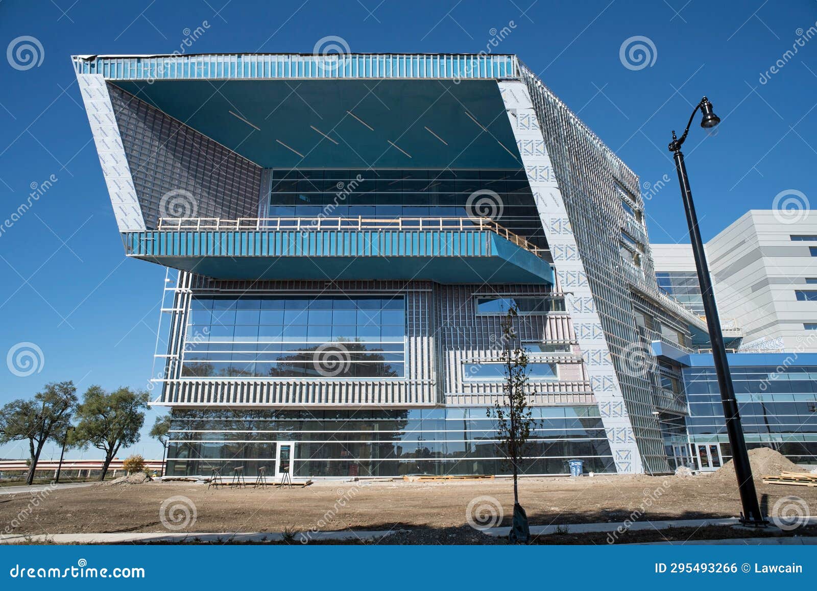 Open End Construction Design of New School Building in Dayton, Ohio ...