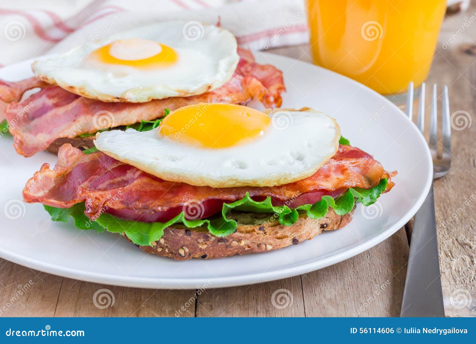 Open Face Sandwich with Egg, Bacon, Tomato and Lettuce Stock Photo ...