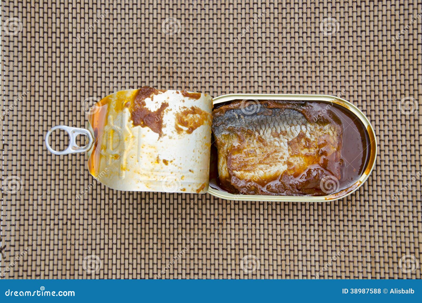 Open fish conserve box stock photo. Image of recycling - 38987588