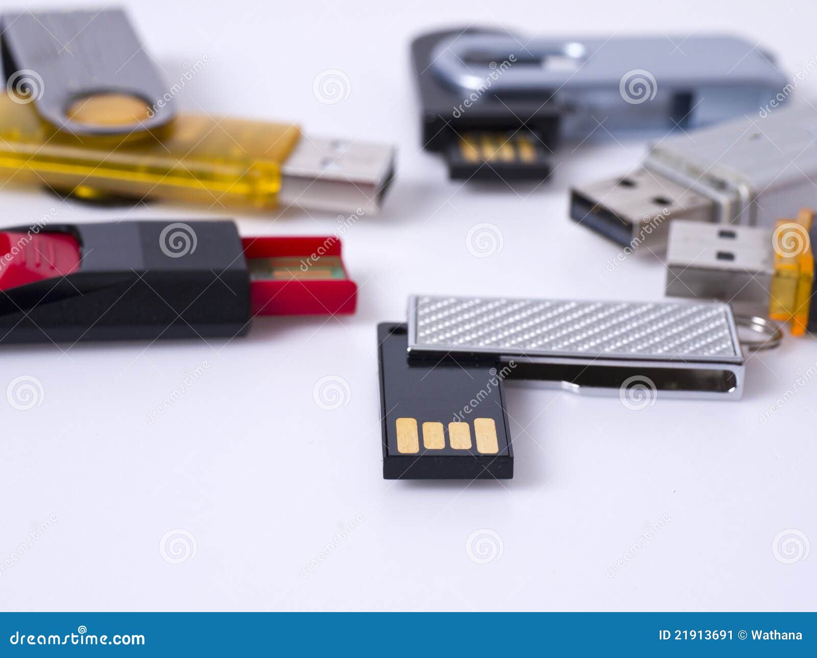 Open Flash Drive stock image. Image of close, digital - 21913691