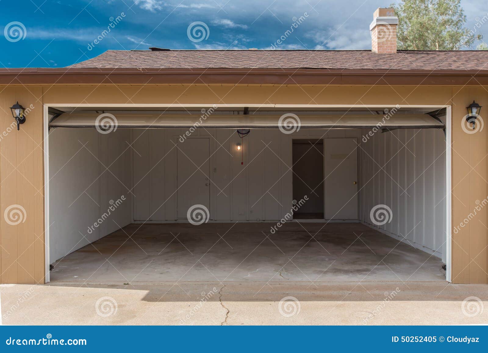Open Garage stock image. Image of empty, entrance, exterior - 50252405