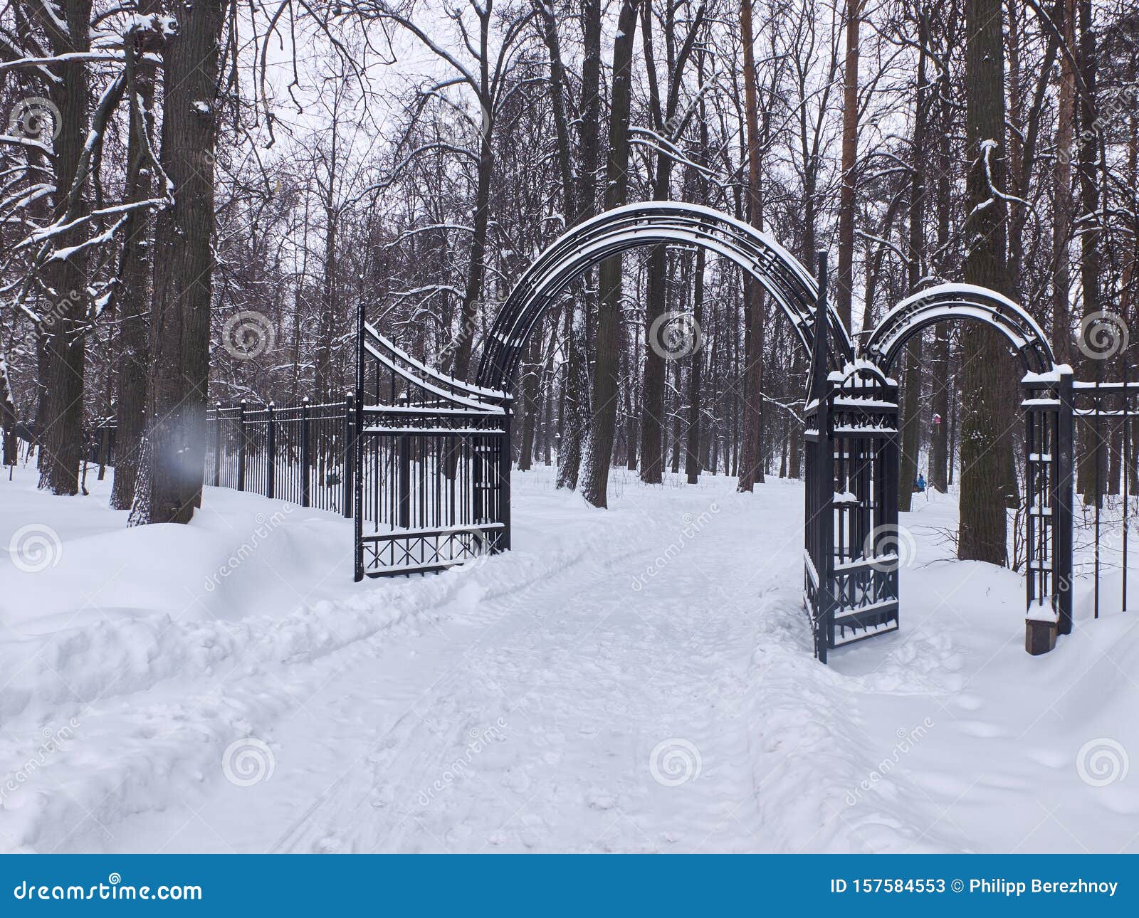 Open Gates To Snow Covered City Park Stock Image - Image of park, cold ...