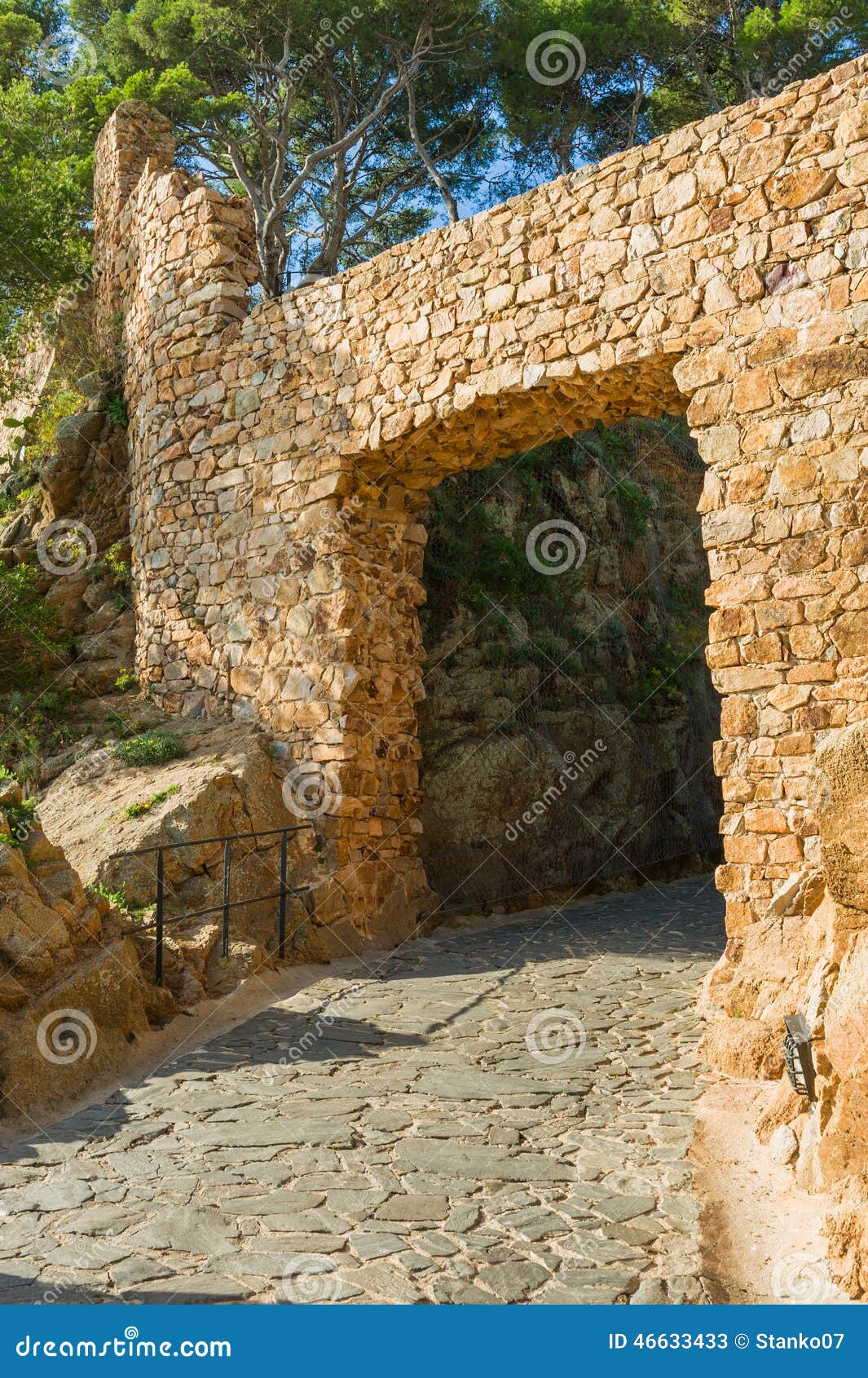 Open gateway stock image. Image of brick, castle, fortification - 46633433