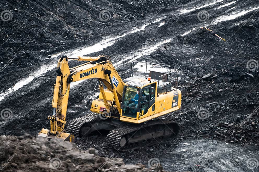 Open Pit Coal Mining editorial stock photo. Image of indonesia - 180859558