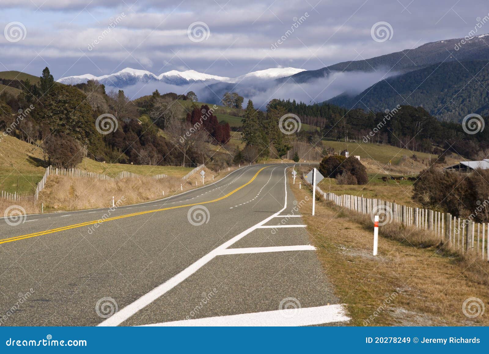 Open Road stock image. Image of road, perspective, island - 20278249