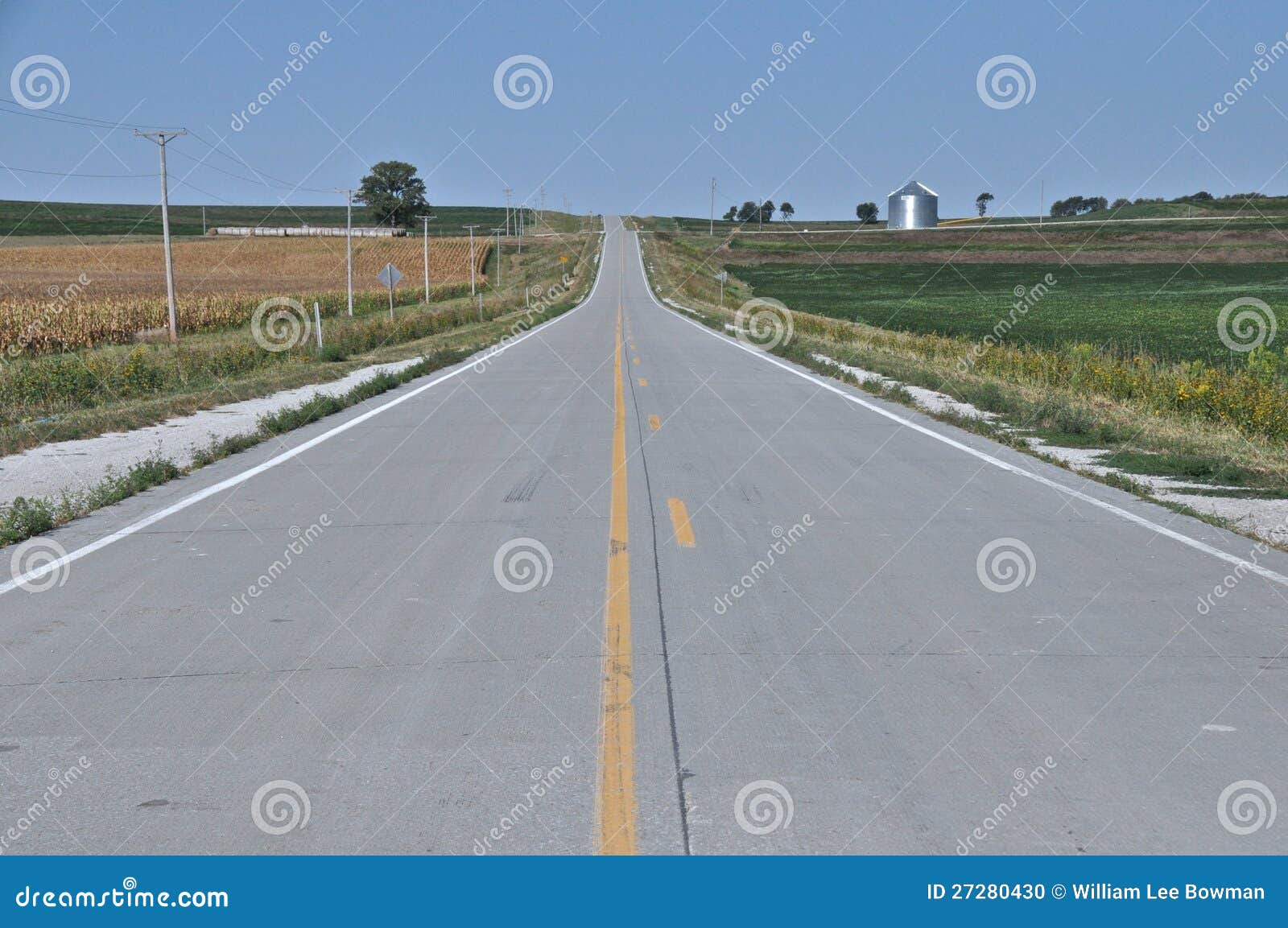 Open Road Iowa stock photo. Image of farm, country, road - 27280430