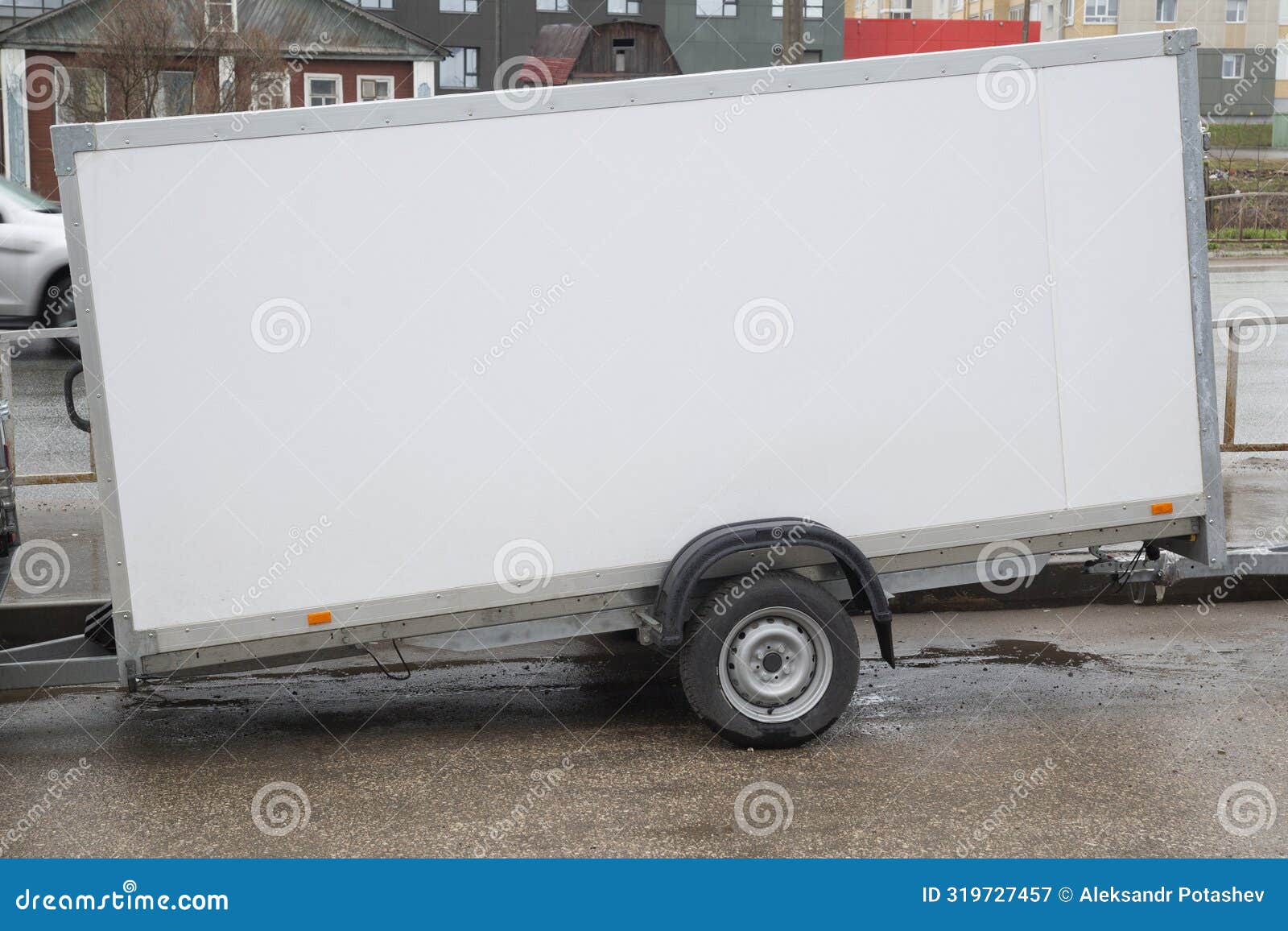 Open Road Trailer. Shop Selling Car Trailers Stock Image - Image of ...