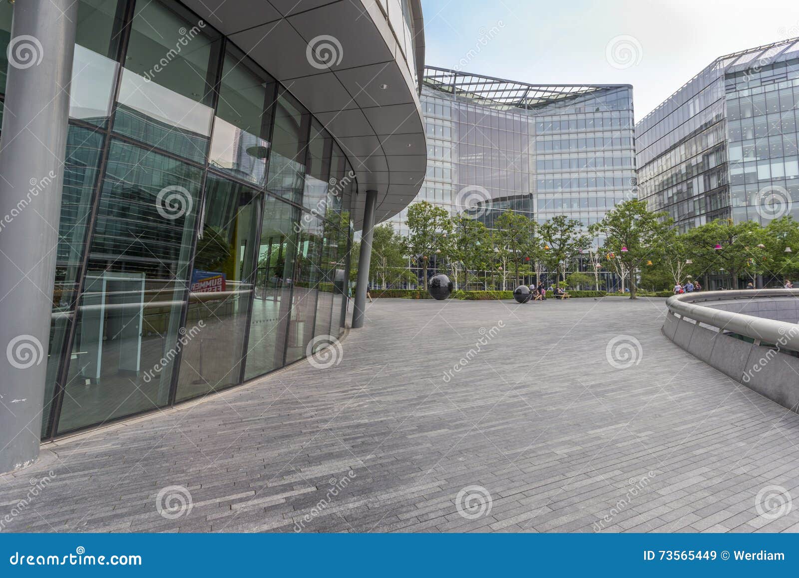 Open Space Around London City Hall Editorial Stock Image - Image of ...