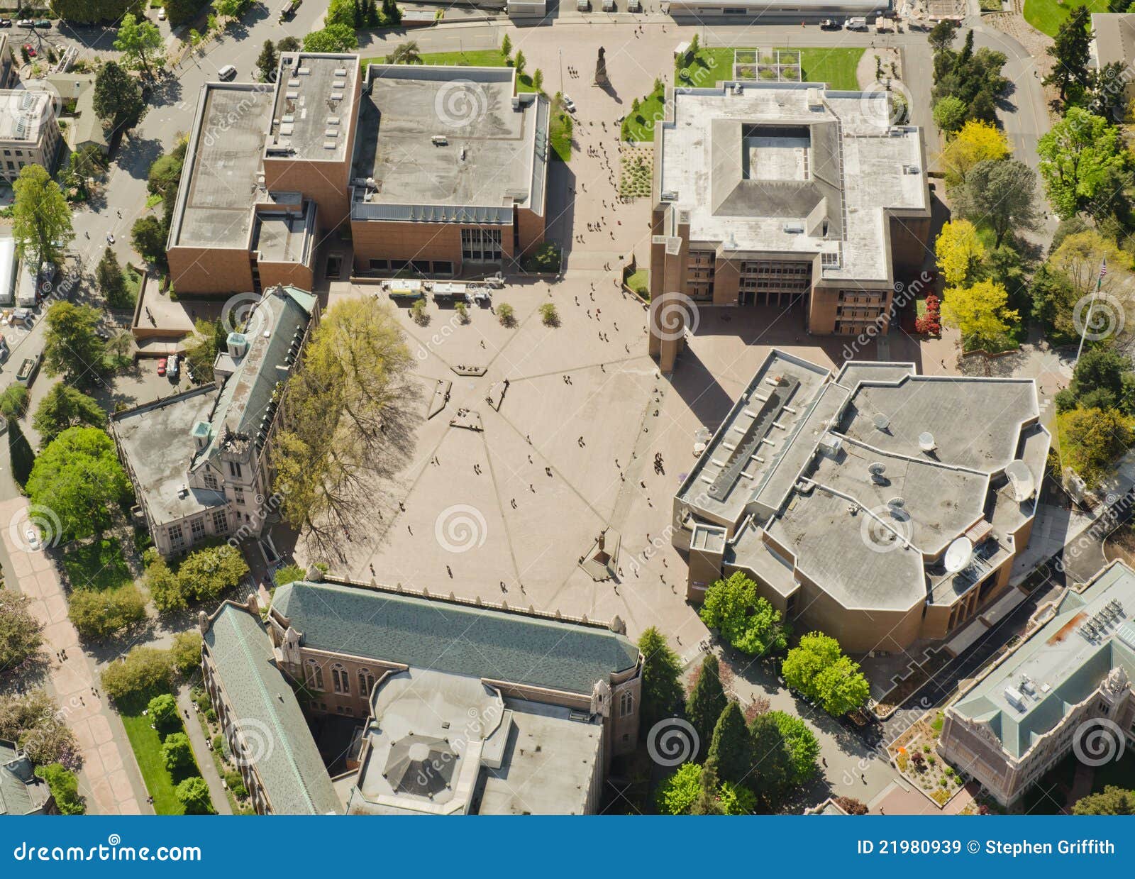 Open Square at University stock image. Image of beautiful - 21980939