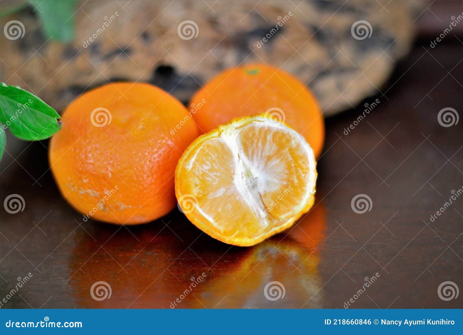 Mini-Honey Mandarin Orange and Its Fruit Stock Photo - Image of ...
