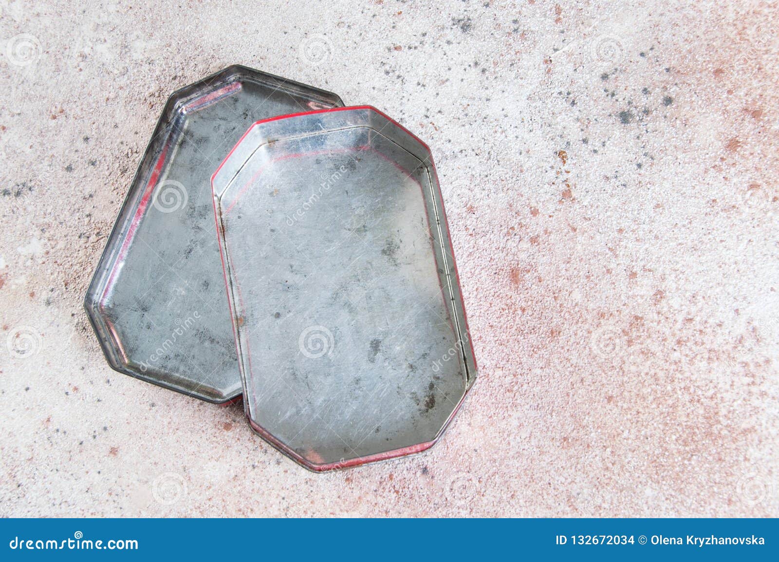 Open vintage tin box stock photo. Image of decoration - 132672034