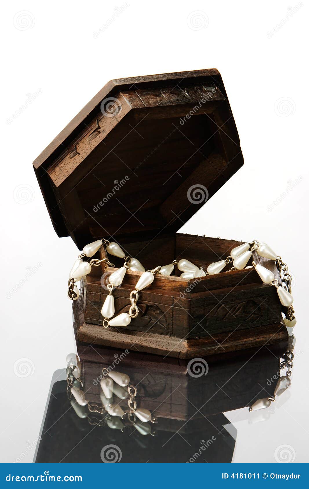 Opened treasure box stock image. Image of hexagon, oval - 4181011