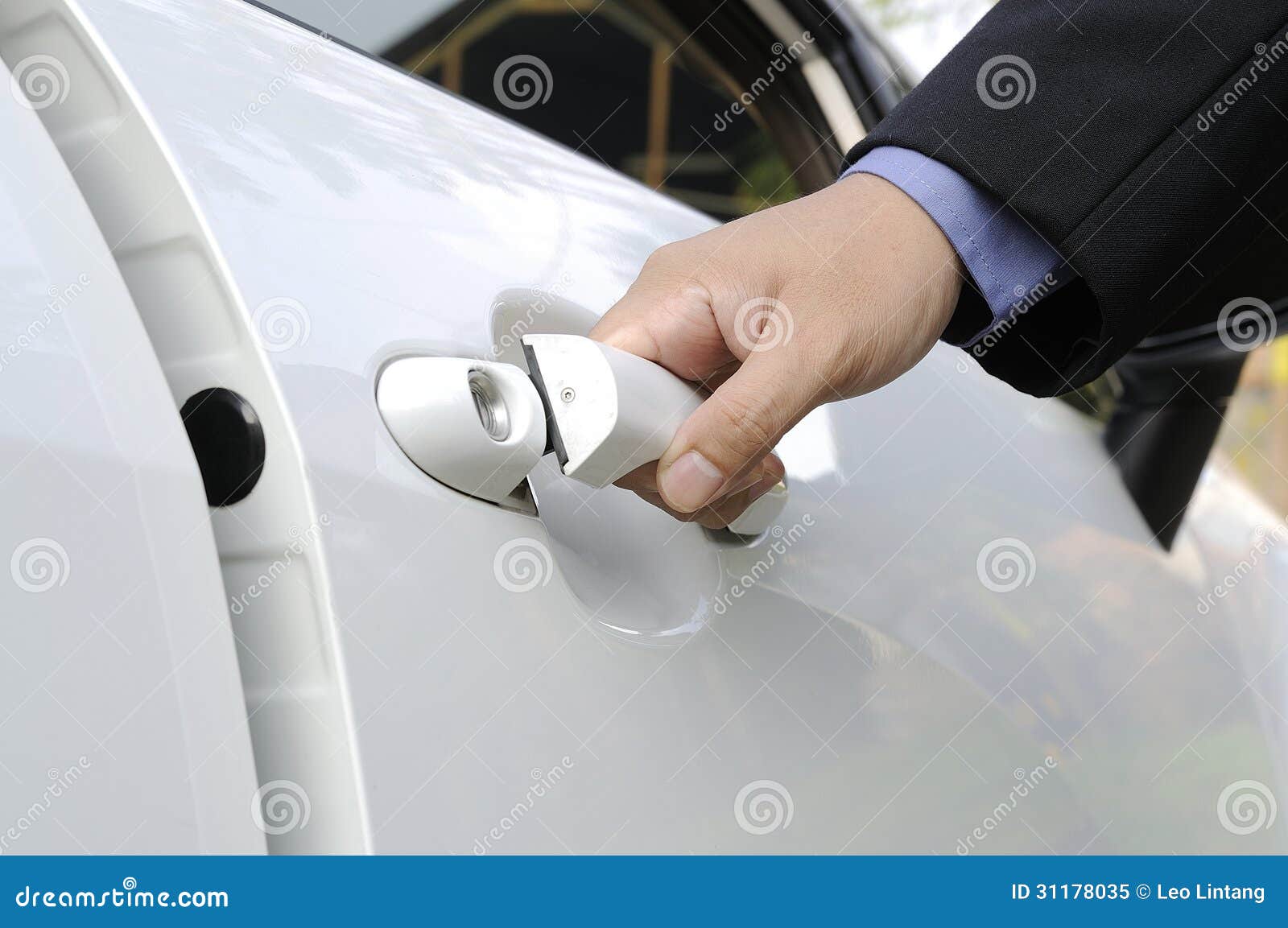 Opening Car Door stock image. Image of door, hand, transport - 31178035