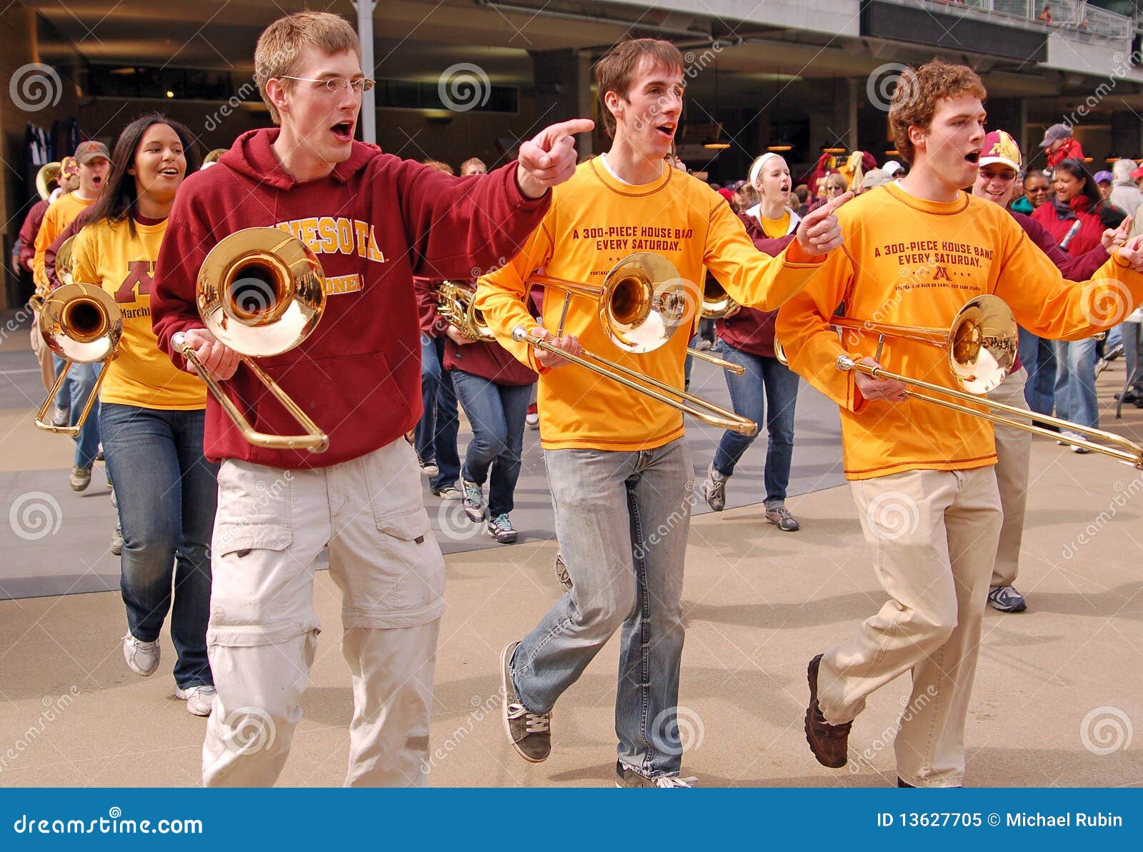 The Opening of Target Field Editorial Image - Image of march, field ...