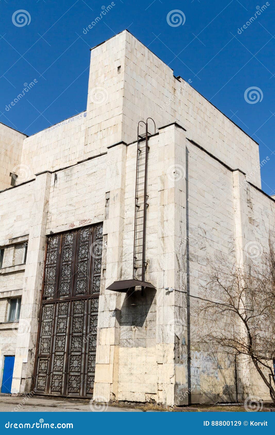 Openwork Gate in the Wall of the Building Stock Image - Image of ...