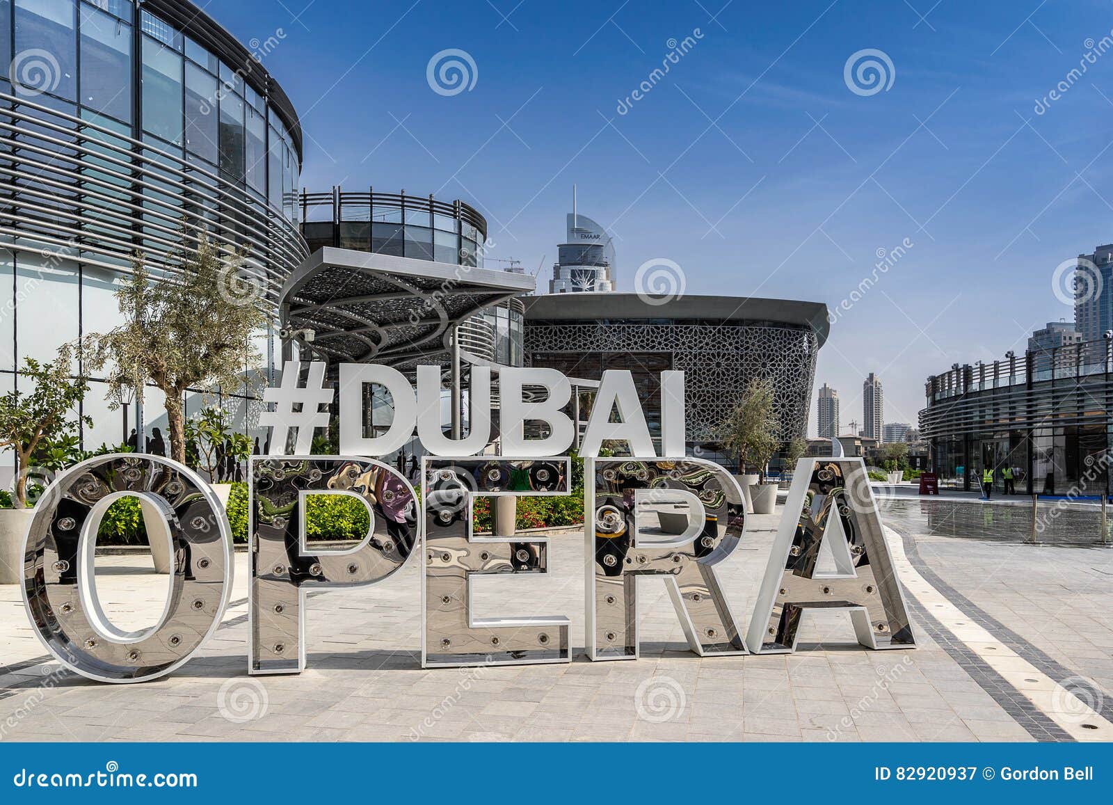 The Opera District in Dubai Editorial Photography - Image of downtown ...