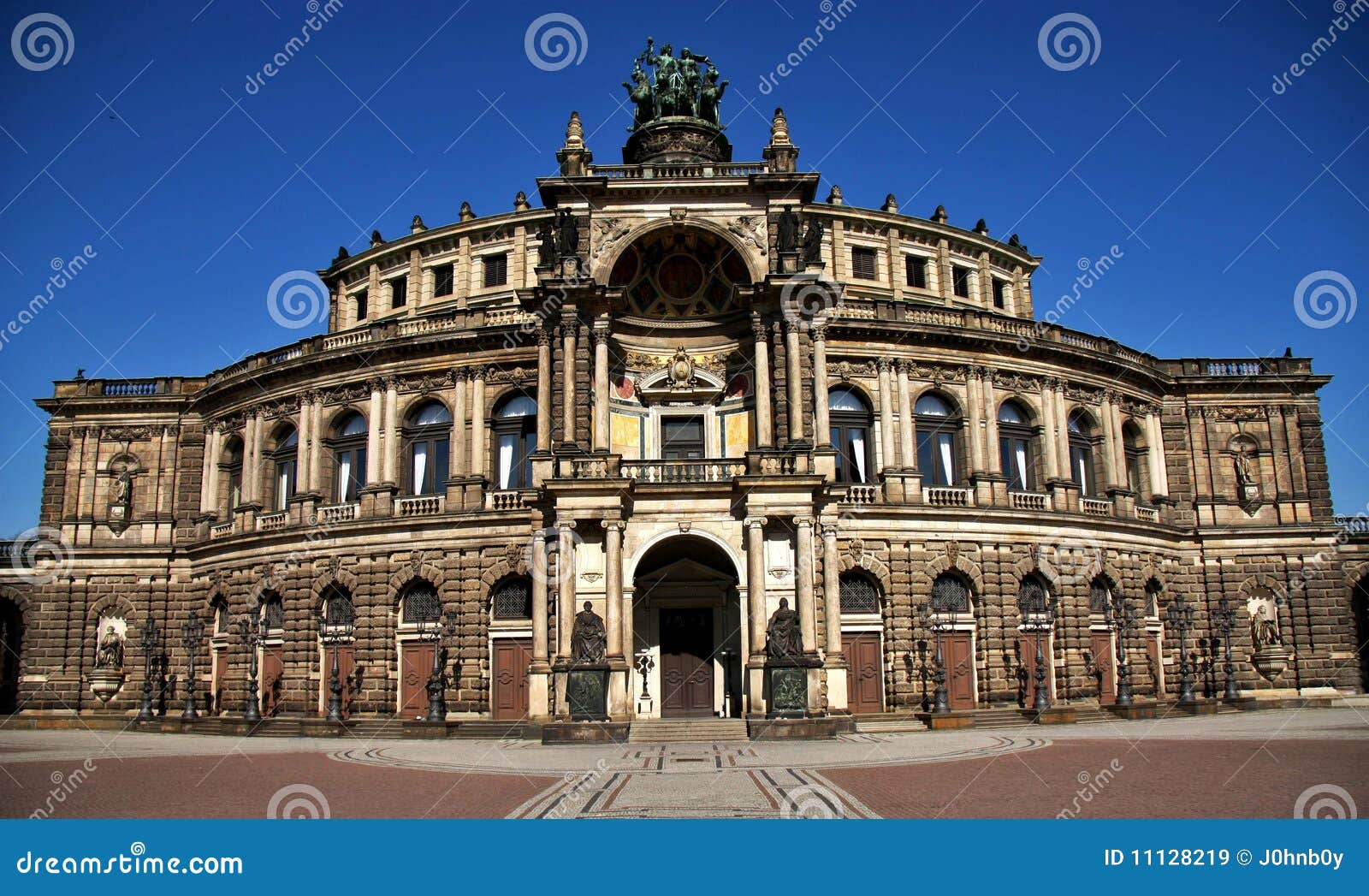 Opera House in Dresden stock image. Image of statue, philharmonic ...