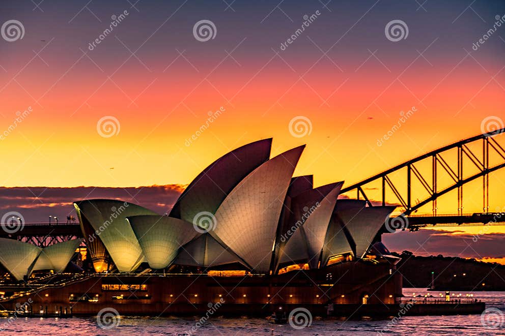 Opera House and Evening View Stock Image - Image of cultural, heritage ...