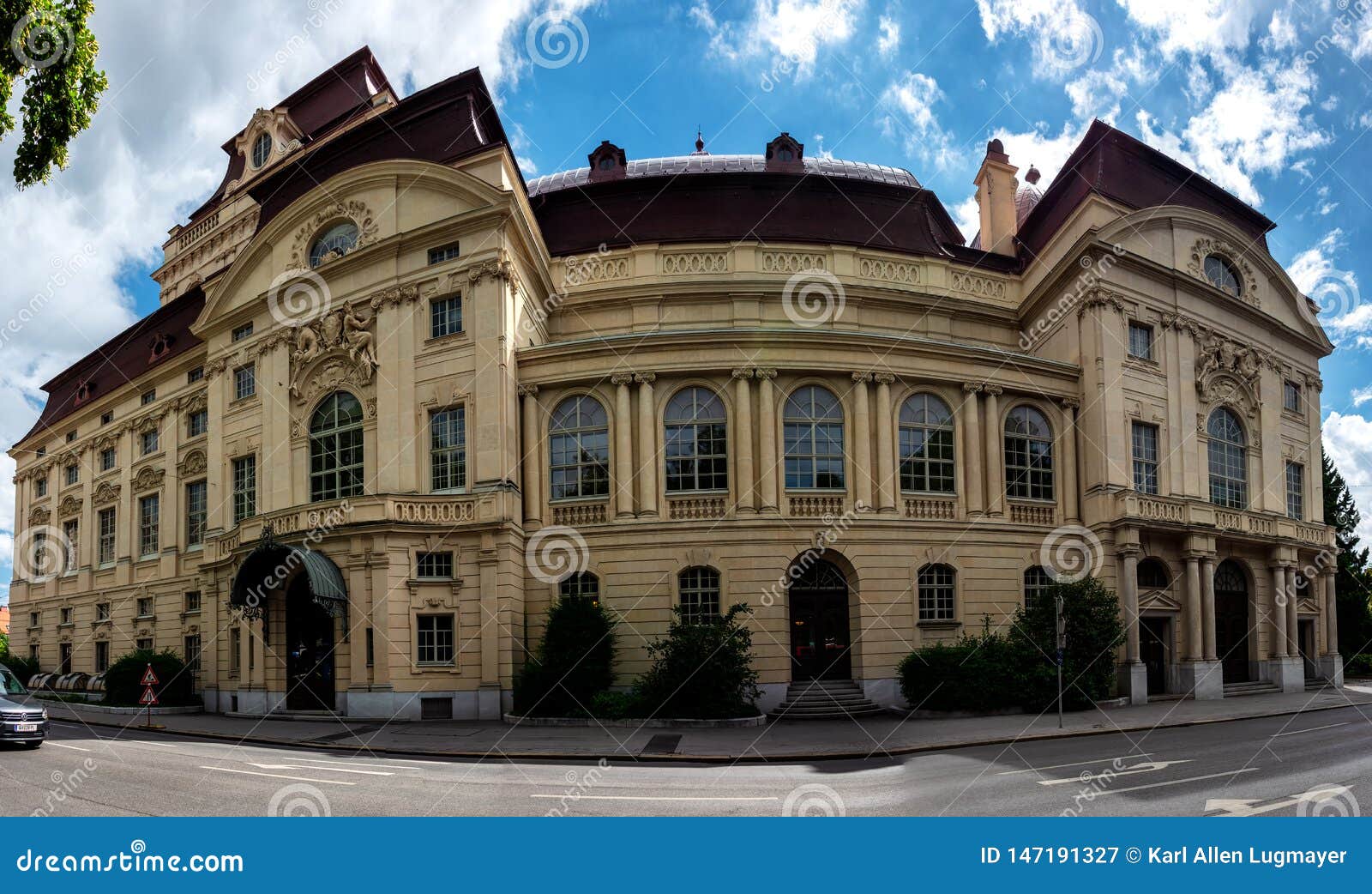 Opera House in Graz, Austria Editorial Photography - Image of culture ...