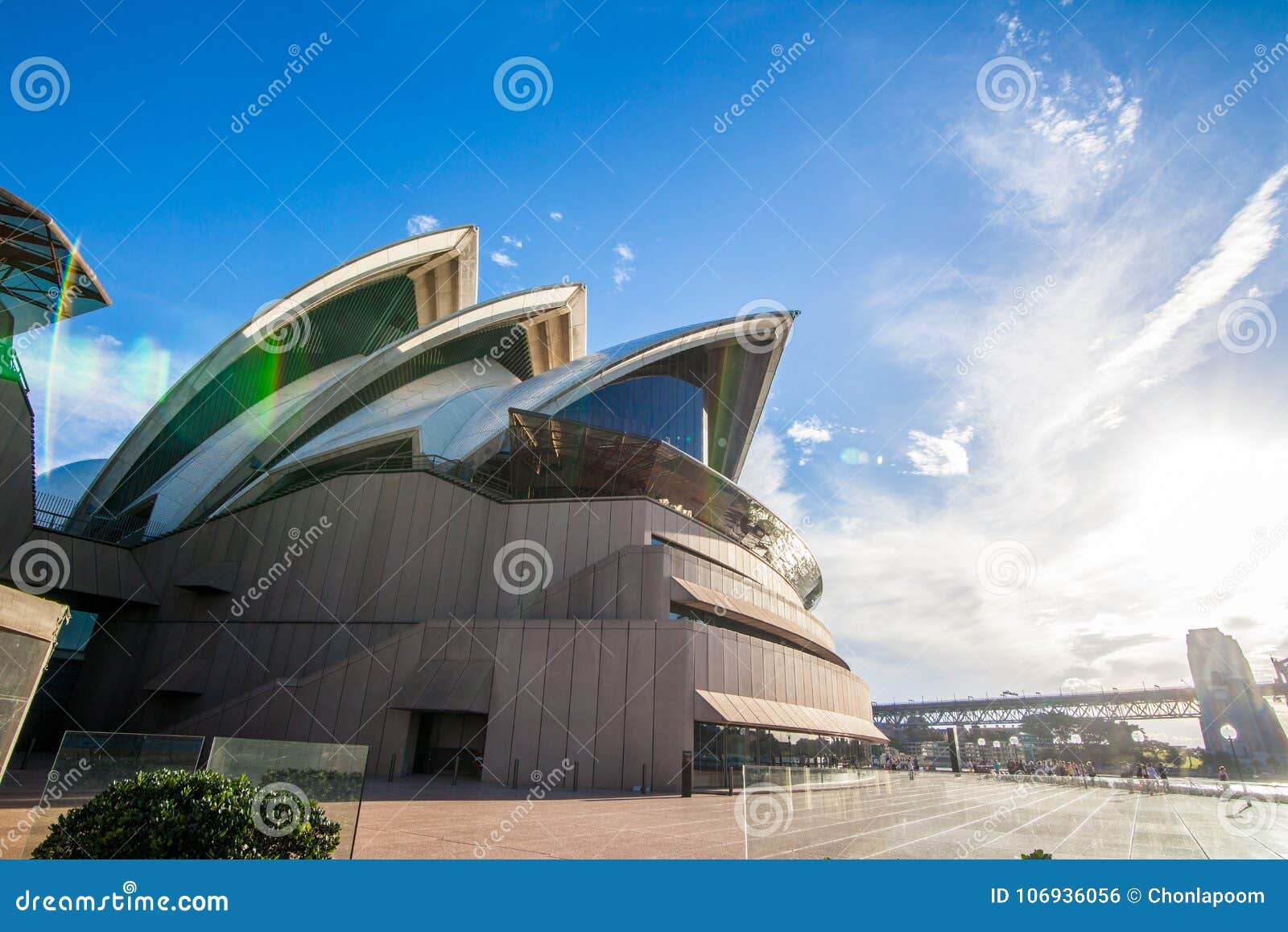 The Opera House is a Symbol of Australia Editorial Photo - Image of ...