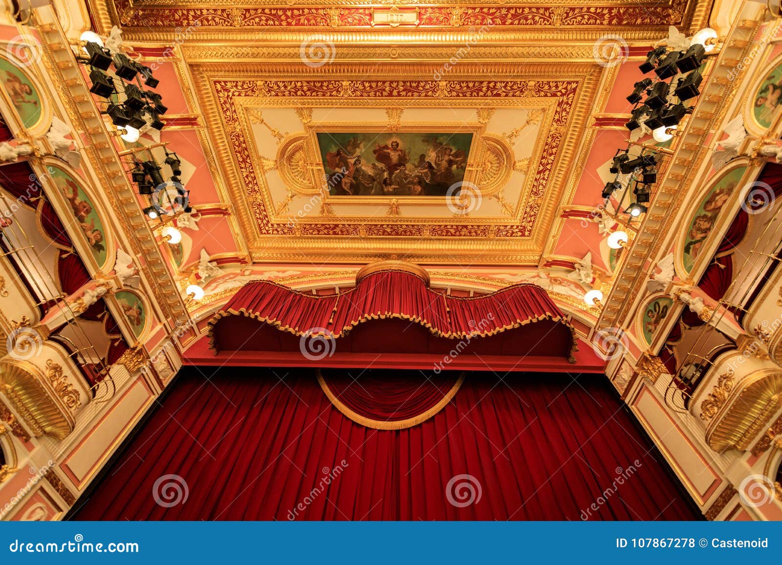 Opera House in Wroclaw, Poland Editorial Stock Photo - Image of arena ...