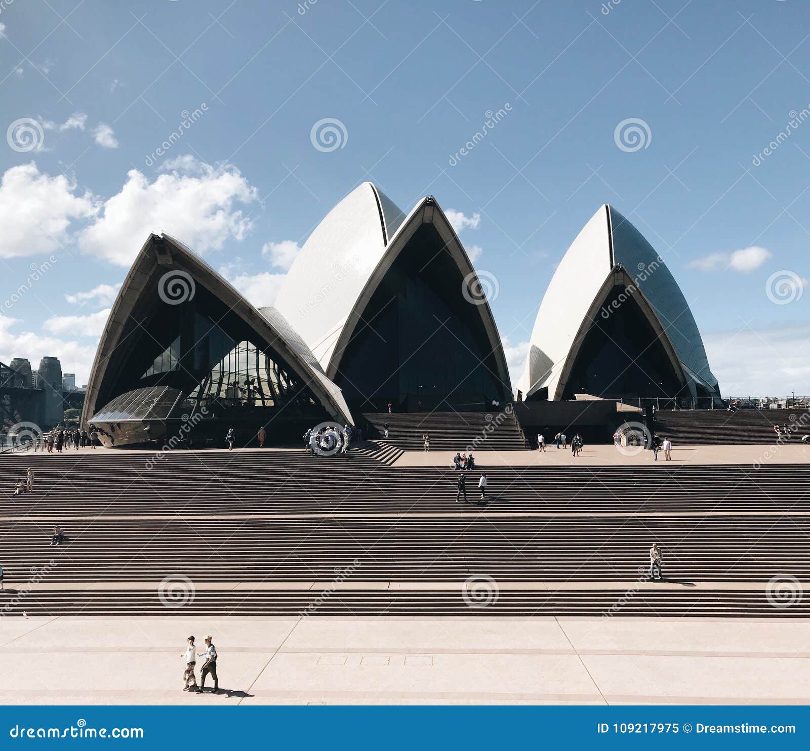 Opera Lines editorial image. Image of sydney, opera - 109217975