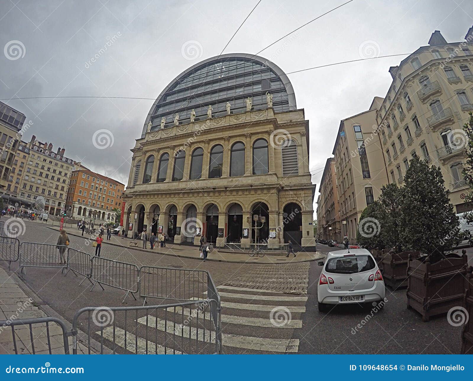 Opera lyon editorial stock image. Image of architecture - 109648654