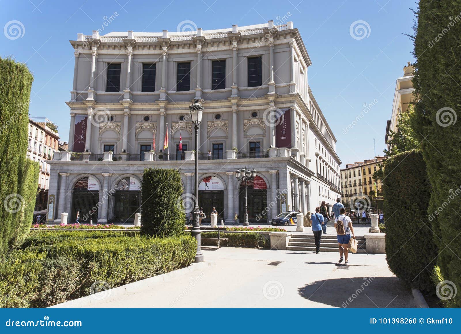 Opera theater in Madrid editorial image. Image of street - 101398260