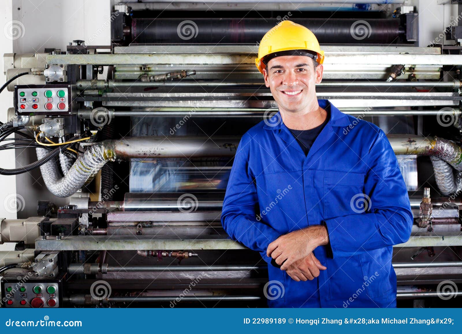 Operador de la prensa imagen de archivo. Imagen de operador - 22989189