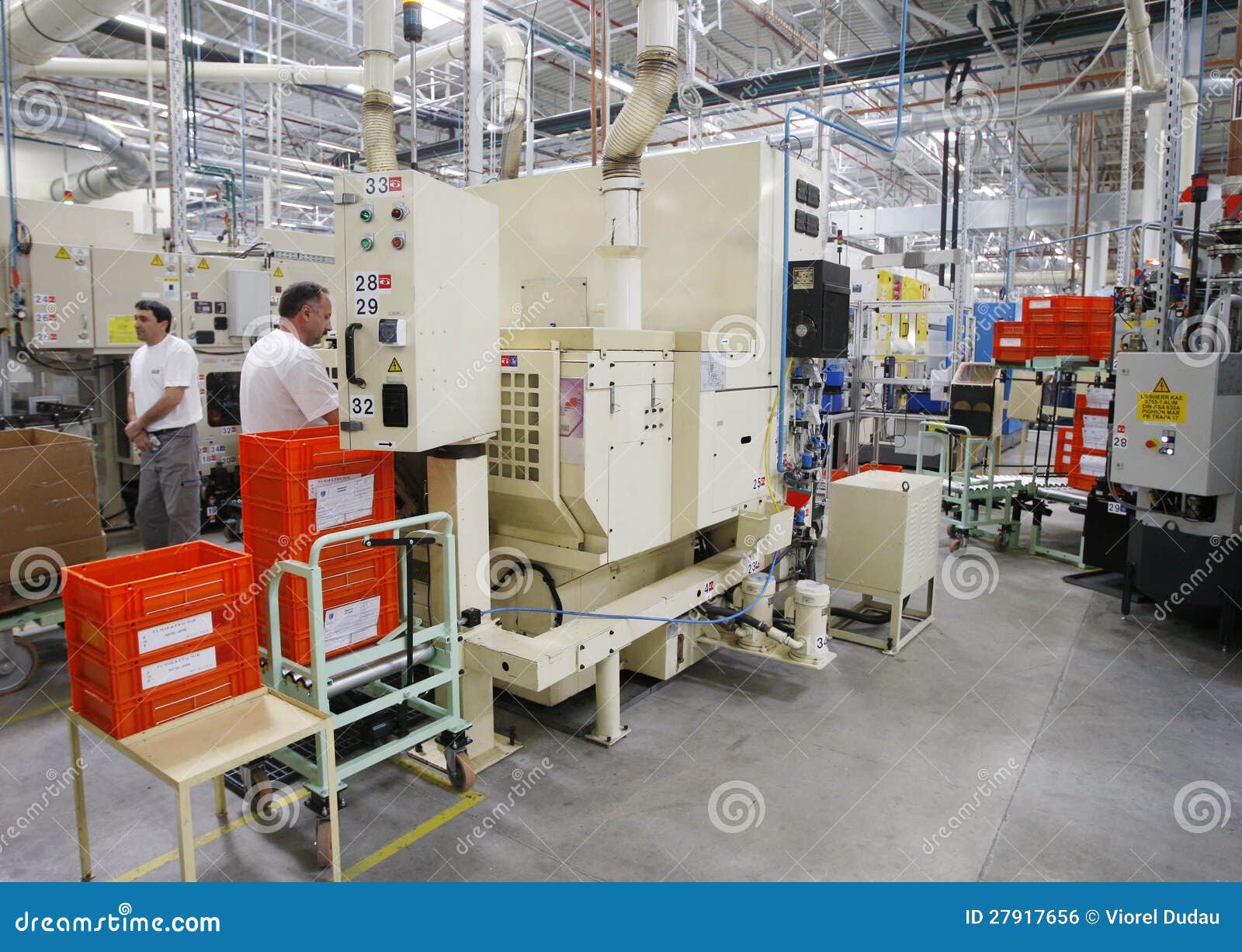 Operai fotografia editoriale. Immagine di operai, unità - 27917656