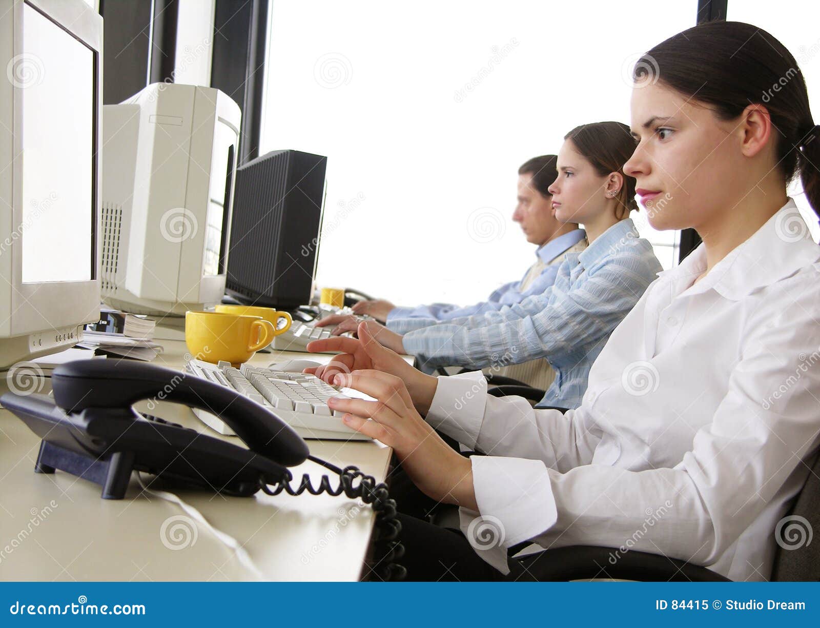 Operai immagine stock. Immagine di lavori, adulti, diritto - 84415