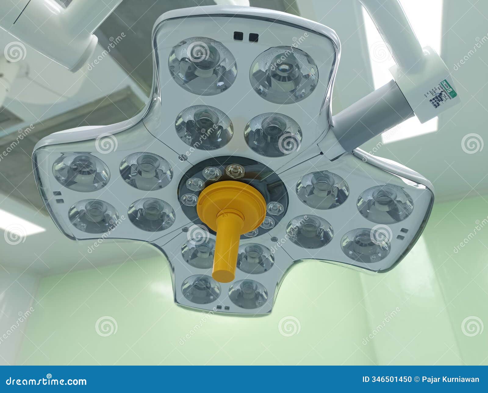 The Operating Lamp is Ready To Use Editorial Image - Image of surgery ...