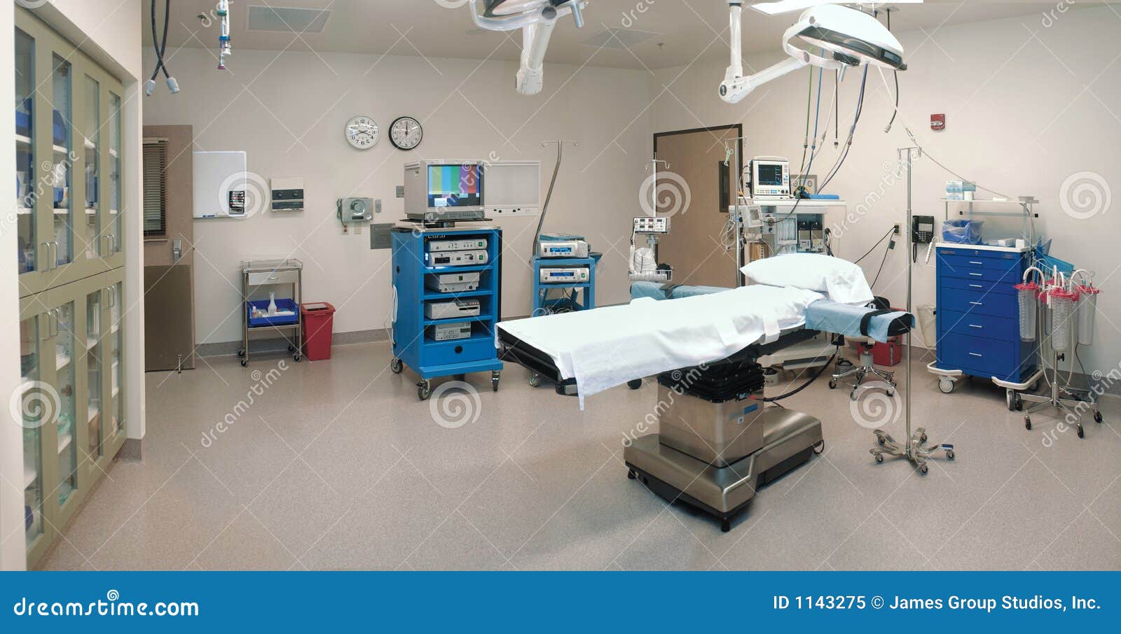 Operating Room Royalty Free Stock Photo - Image: 1143275