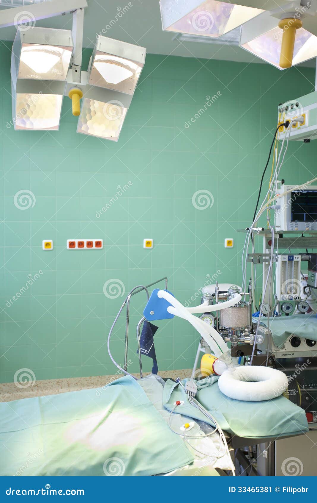 Operating Room Ready for Operation Editorial Photo - Image of inducing ...